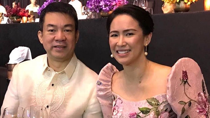 Sen. Koko Pimentel, kinuhang ninong sa kasal ang mas bata sa kanyang si Sen. Manny Pacquiao | PEP.ph