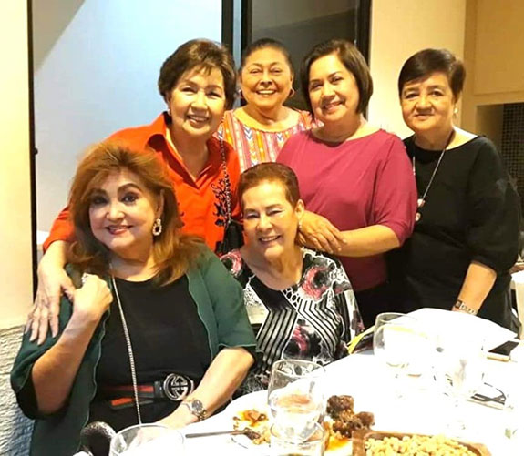 Veteran stars, matibay pa rin ang samahan at pagkakaibigan | PEP.ph Veteran stars, matibay pa rin ang samahan at pagkakaibigan | PEP.ph