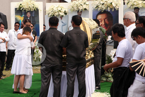 The Comedy King Dolphy's interment | PEP.ph
