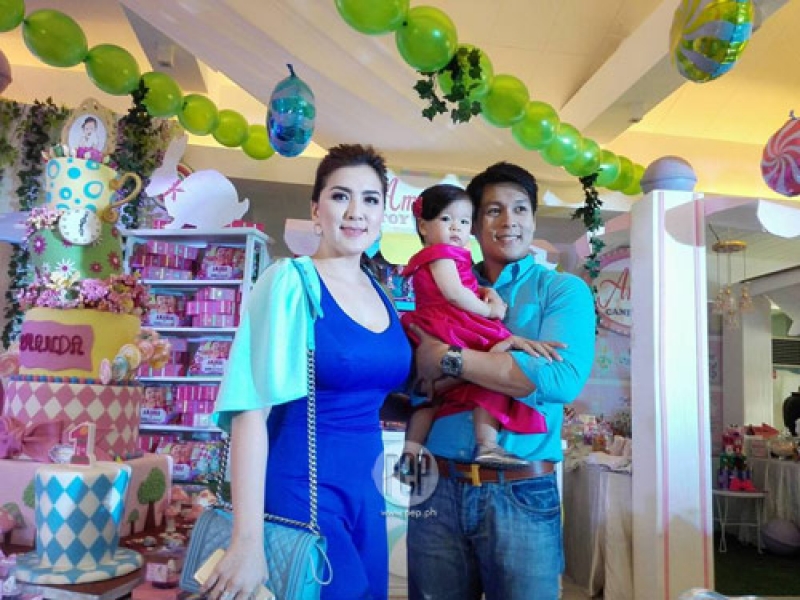 PEP EXCLUSIVE. Ara Mina all-out for Baby Mandy's first birthday | PEP.ph