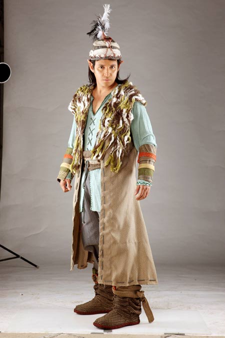 CAST MEMBERS: Dwarfina | PEP.ph