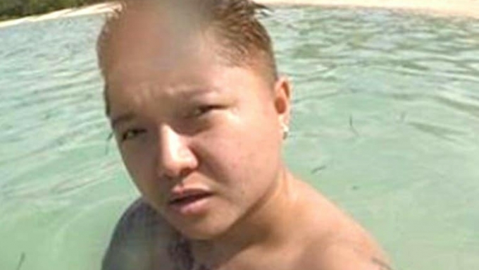 Jake Zyrus, kinuyog na naman ng bashers dahil sa topless photo | PEP.ph
