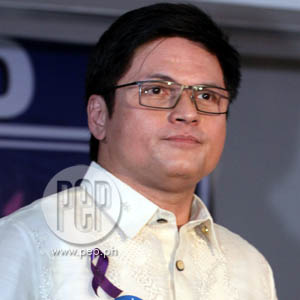 Rowell Santiago says he's single but not loveless | PEP.ph